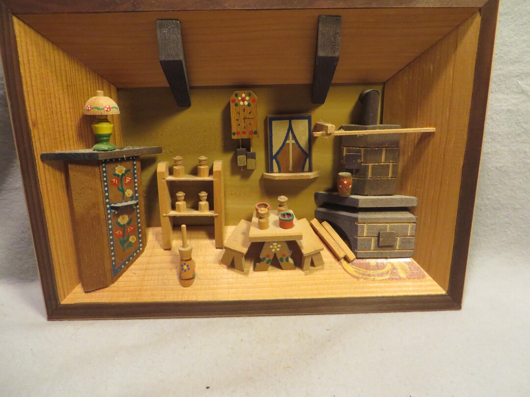 Vintage East German (GDR) Erzgebirge 3D Wood Diorama Shadow Box Wall ...