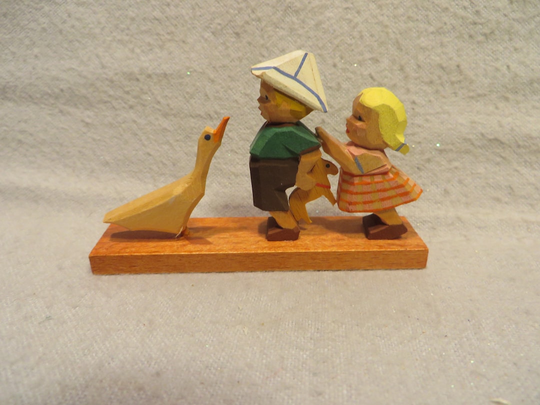 Vintage East Germany Emil Helbig Hand Carved Miniature Figures Boy and ...