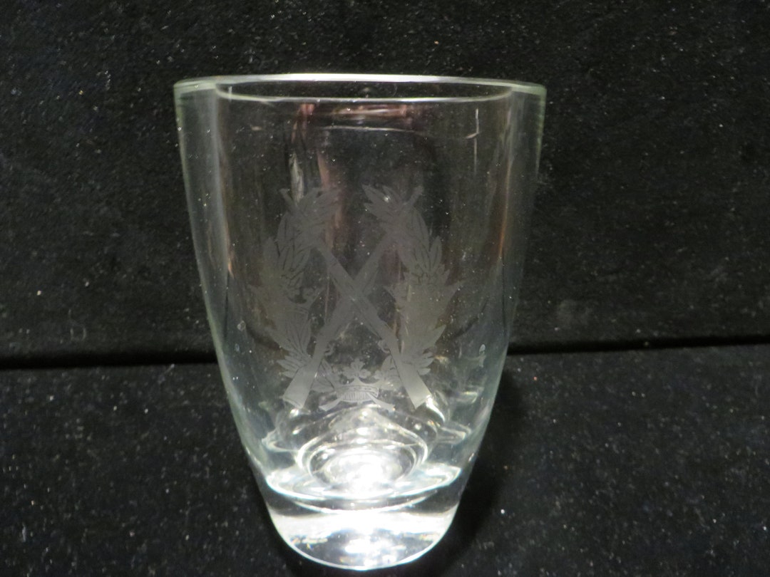 Vintage Swedish Crystal Vase With the Swedish Military Rifle Shooters ...