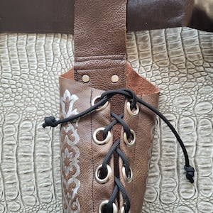 Ren Faire Leather Bottle Holder: Embossed Renaissance Belt Accessory - Etsy