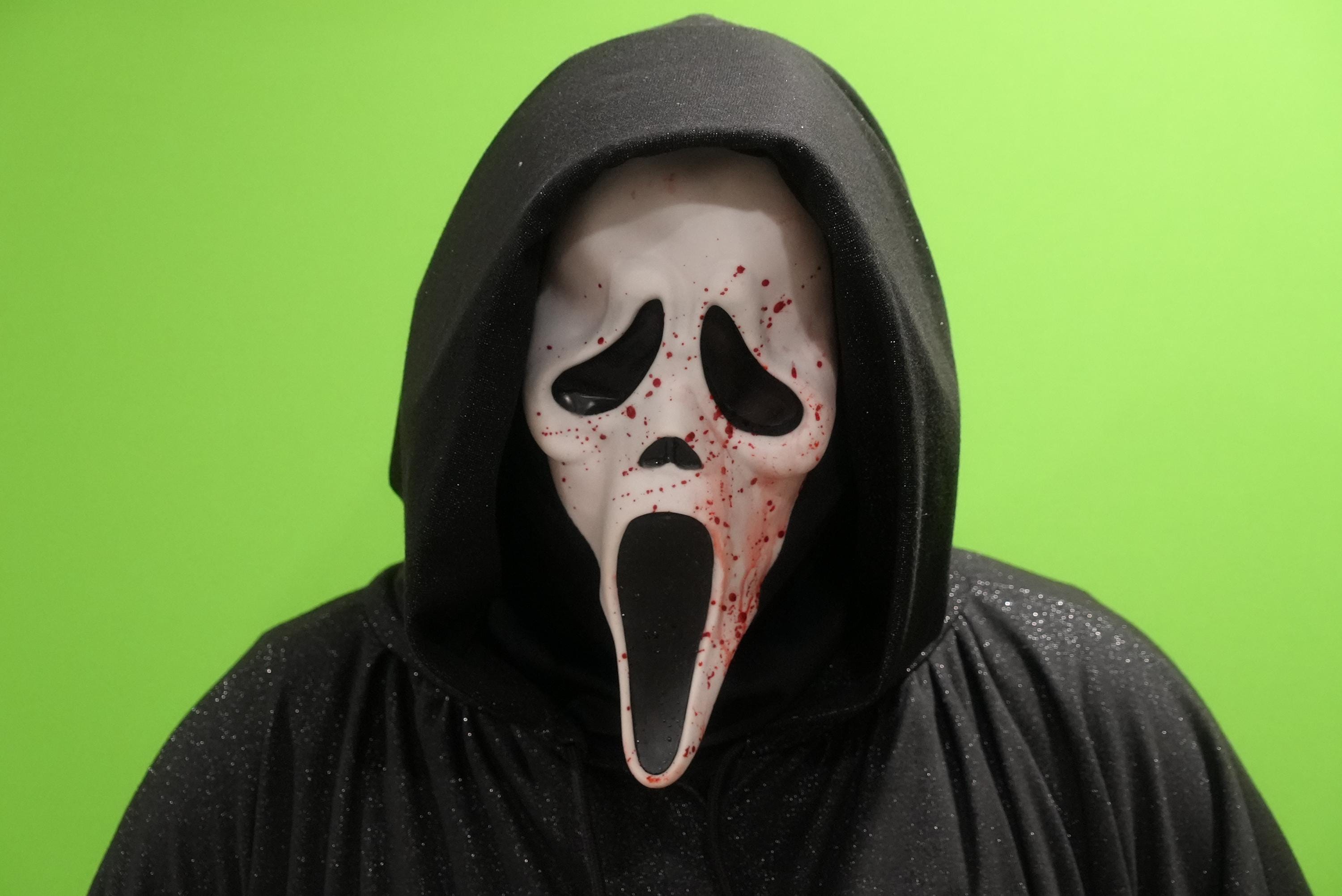 Ghostface Bloody Mask as Seen in 'ghostface Vs Jeff the Killer' on ...