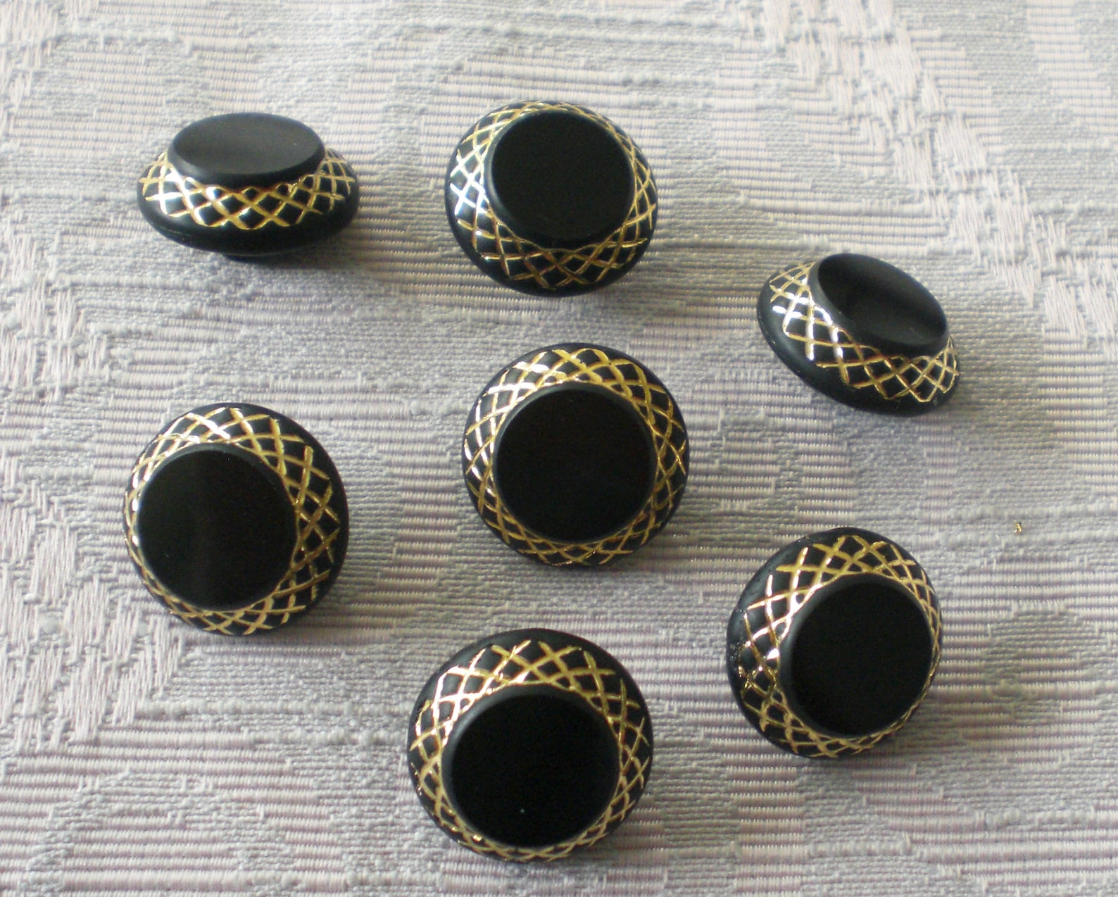 7 Glass Buttons - Etsy