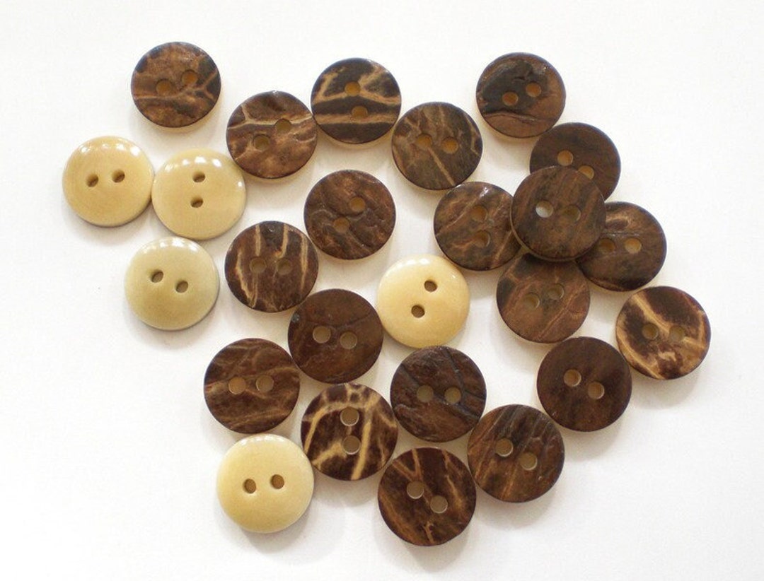 25 Traditional Buttons Plastic Buttons Hole Buttons 12 Mm Horn Look - Etsy