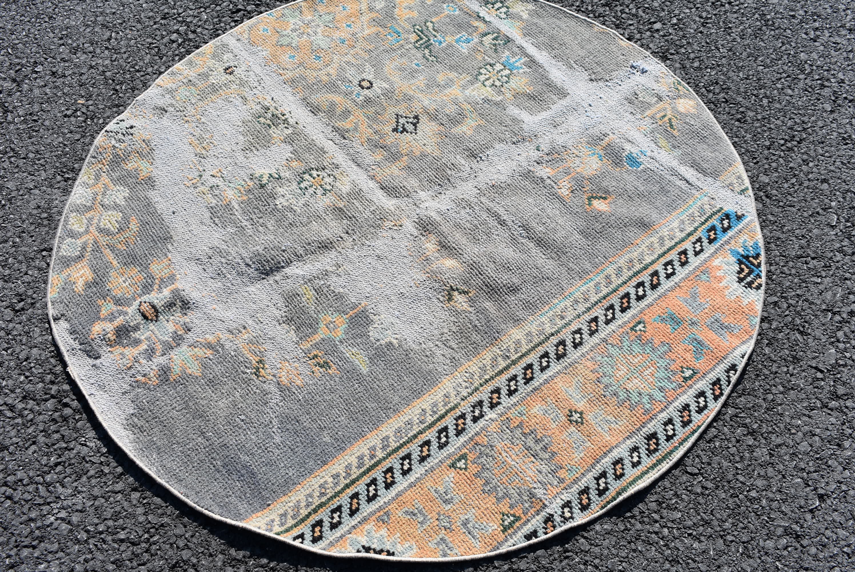 Circle rug turkish rug vintage rug rustic rug rustic decor | Etsy