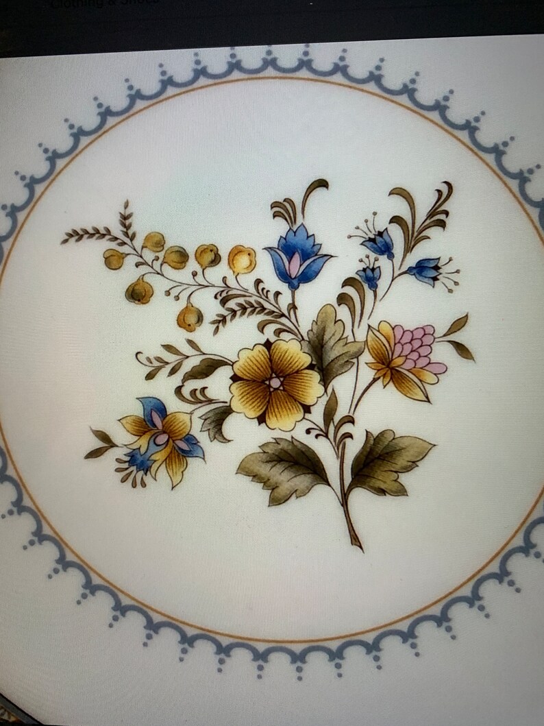 Mikasa Dinner Plates "chippendale" Pattern A1-190 - Bone China - Etsy