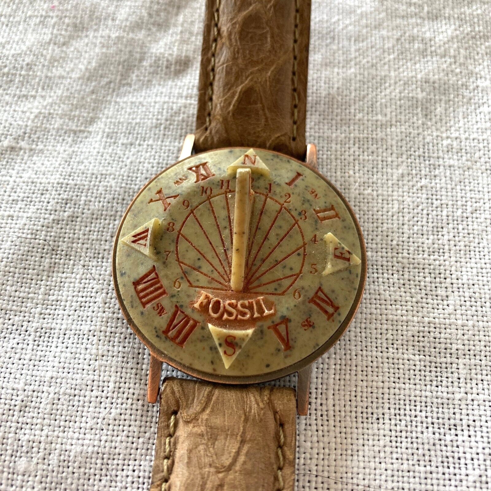 Fossil Sundial Watch Wrist