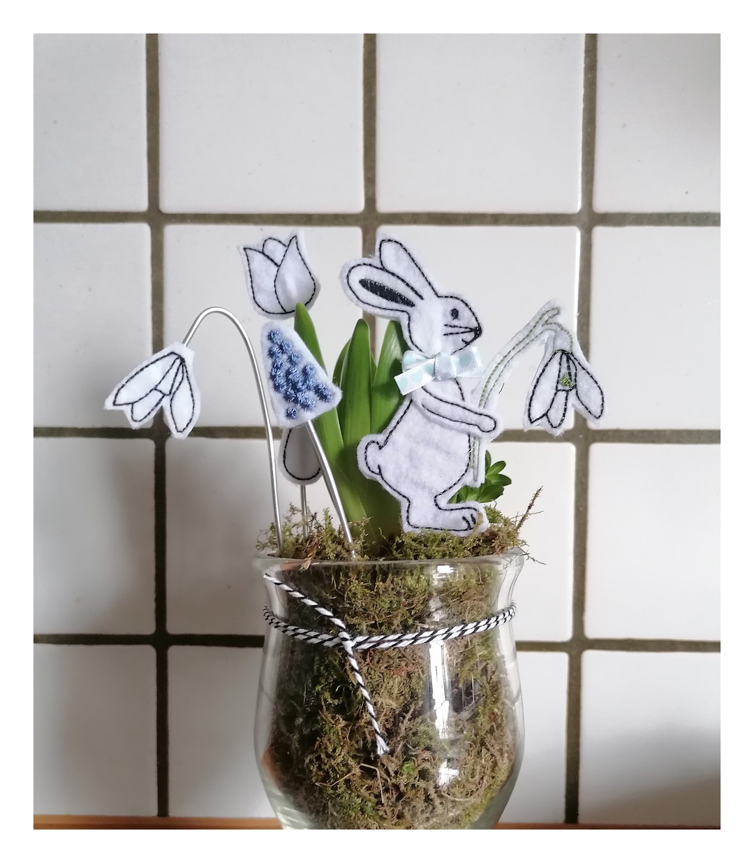Easter Bunny Sideways and Flowers Spring - Etsy