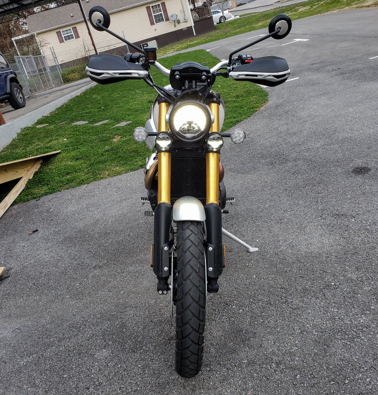 Triumph Scrambler XE XC LED Fog Lights Driving Lights - Etsy