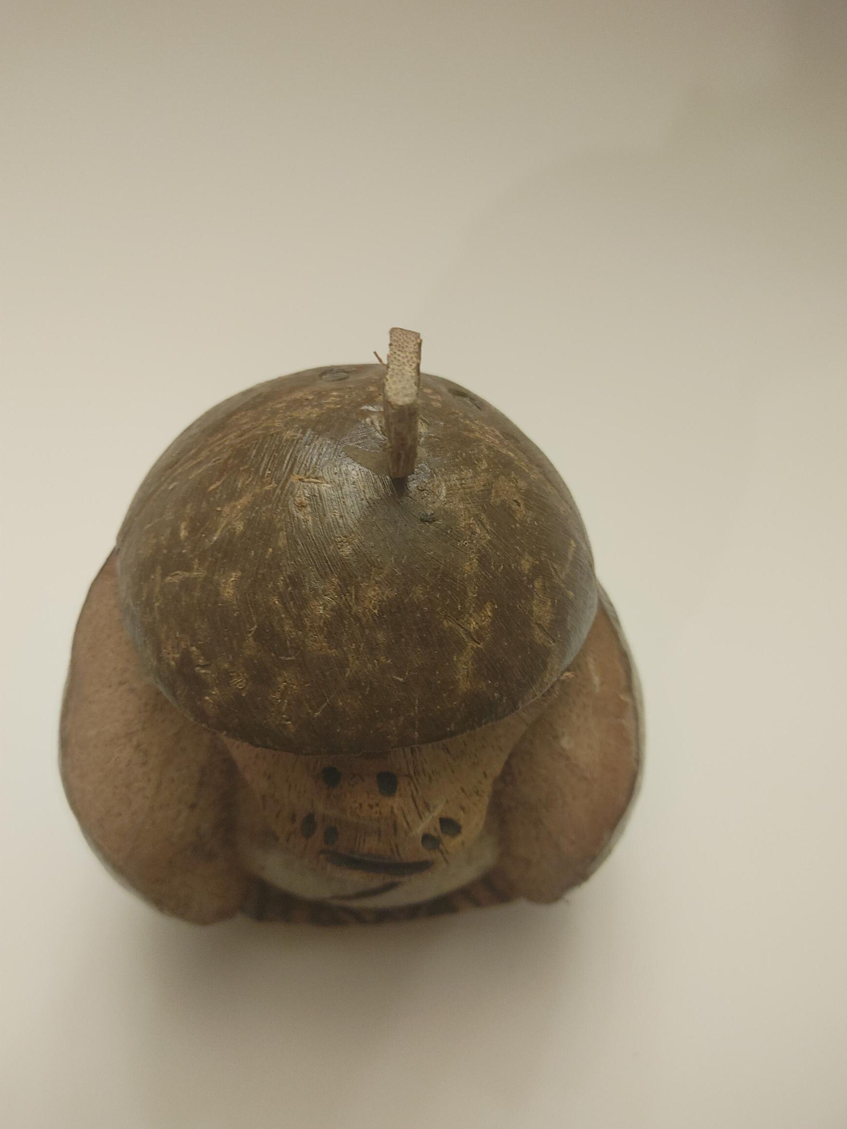 Vintage Hand Carved Coconut Monkey Hawaii Souvenir Made in Philippines ...