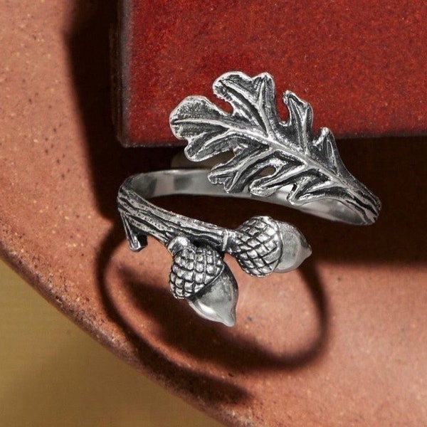 Oak Leaf Ring - Etsy