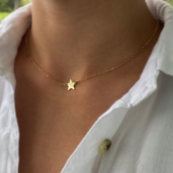 Gold Star Necklace - Etsy