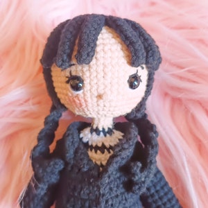 Crochet pattern Merlina/ Wednesday doll/ Miercoles amigurumi/ patron de ...