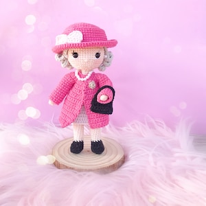 Crochet Pattern Queen/ Elizabeth Amigurumi / Doll Queen Isabel/ - Etsy