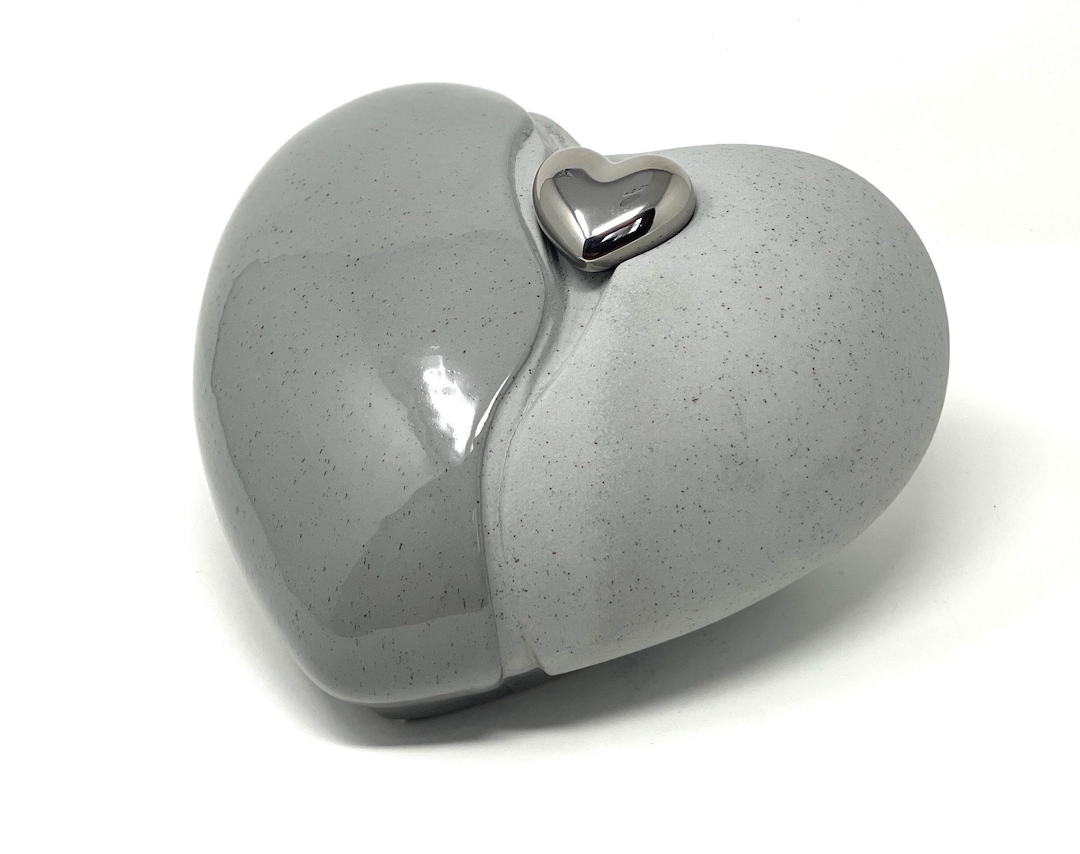 Ceramic Urn for Ashes in a Heart Shape Cremation Urn for Ashes Burial ...