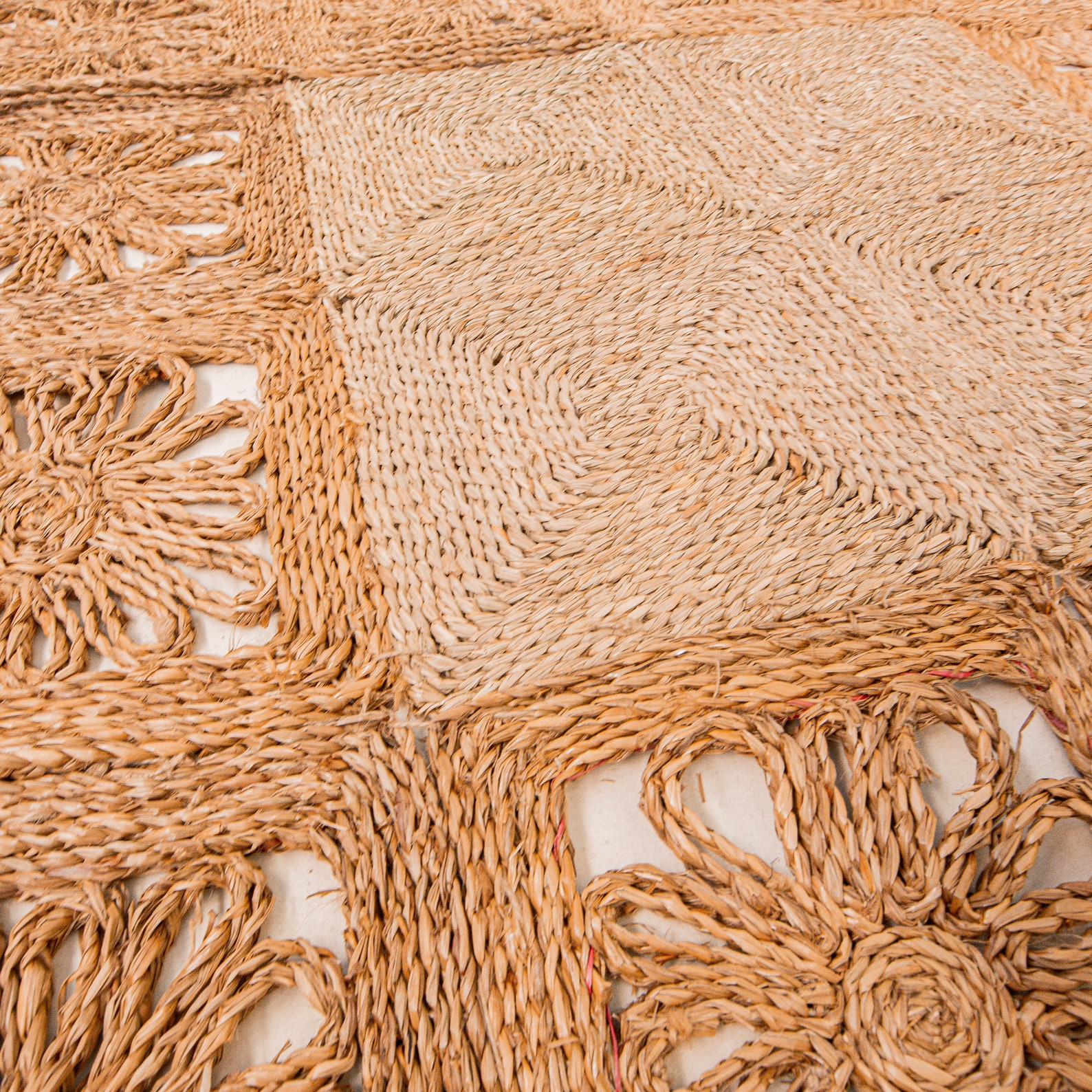 Foldable 120cm Natural Seagrass Square Floral Rug Handwoven - Etsy ...