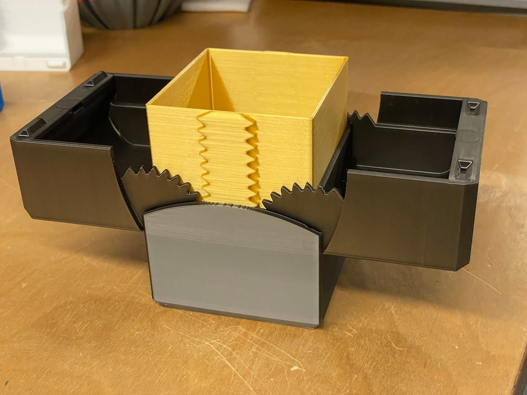 STL Files for 100 Card (no Texture) Geared Deck Box With Magnetic Latch ...
