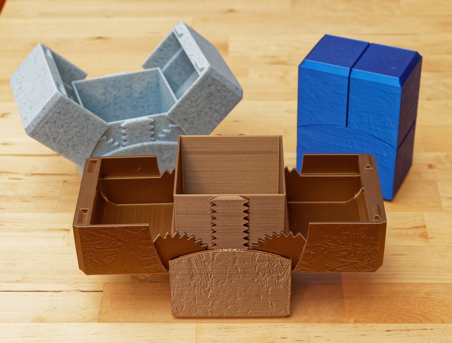 STL Files for 100 Card (commander) Geared Deck Box With Magnetic Latch ...