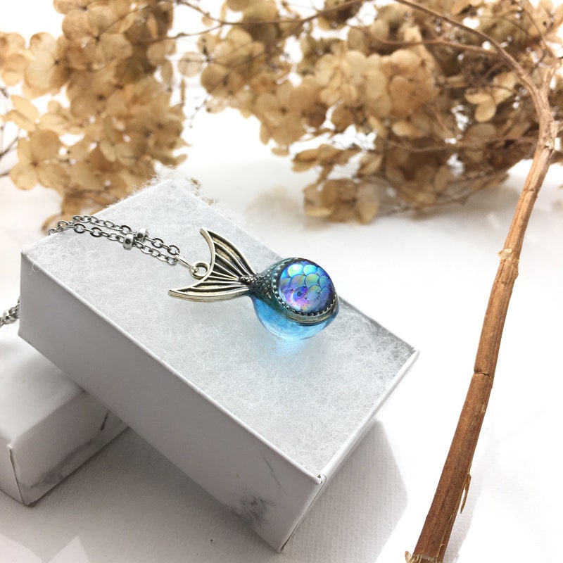 Mermaid Tail Pendant - Etsy
