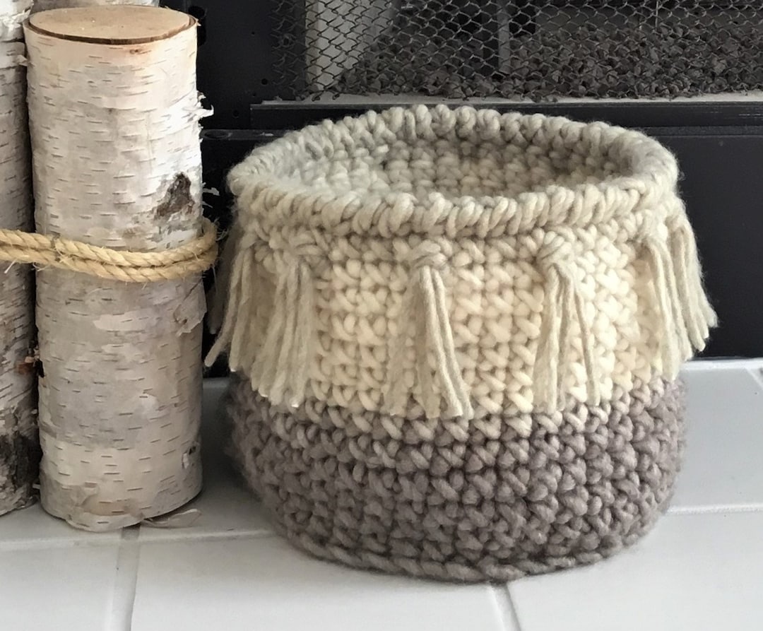 Crochet Pattern for Fast, Easy Round Crochet Basket With Fringe ...