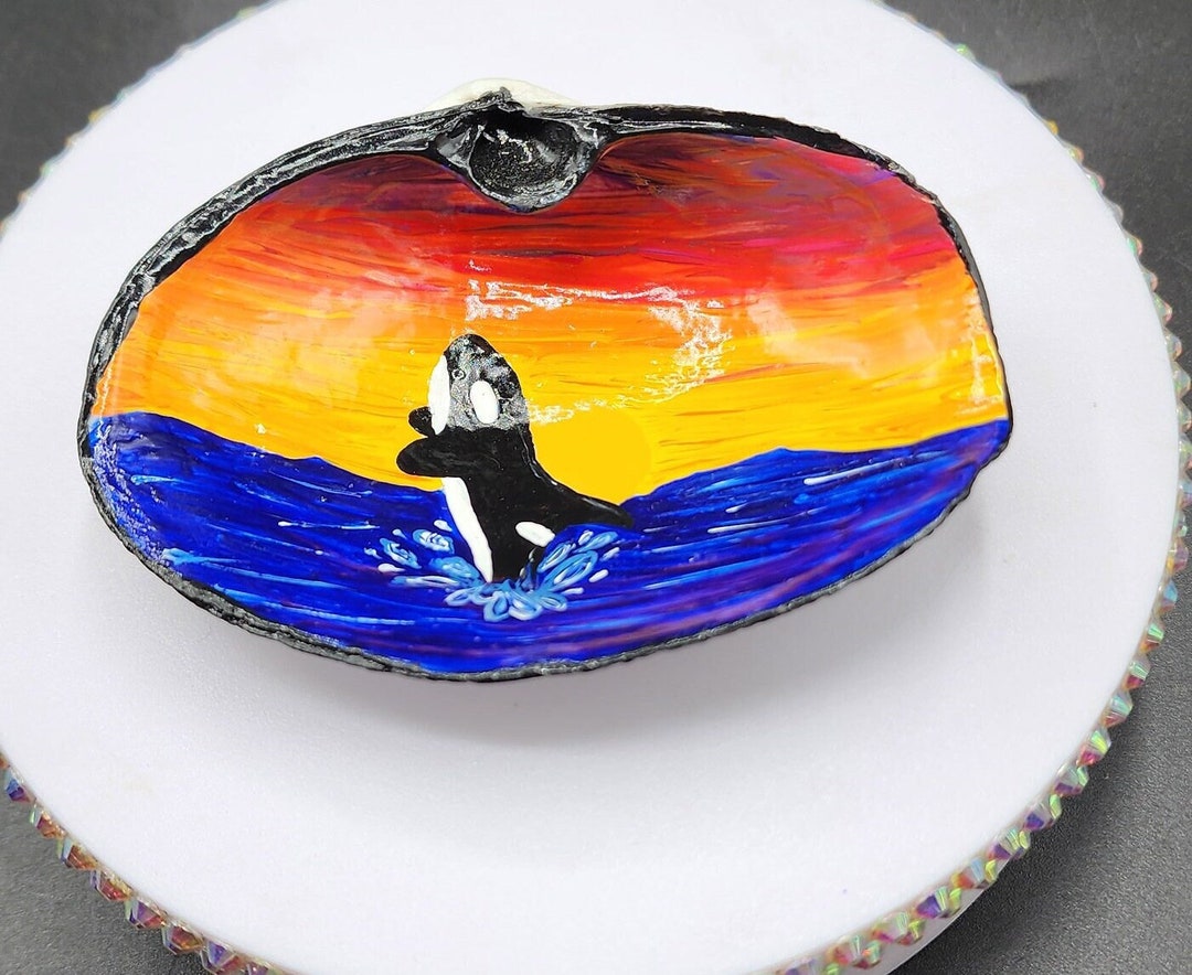 Hand Painted Seashell From Vancouver Island for Decoration. Sunset ...