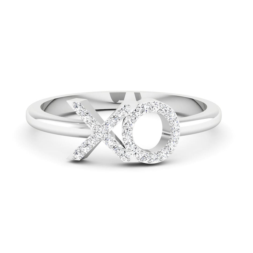 Charming XO Ring | Delicate Hug and Kiss Design | Elegant Personalized ...