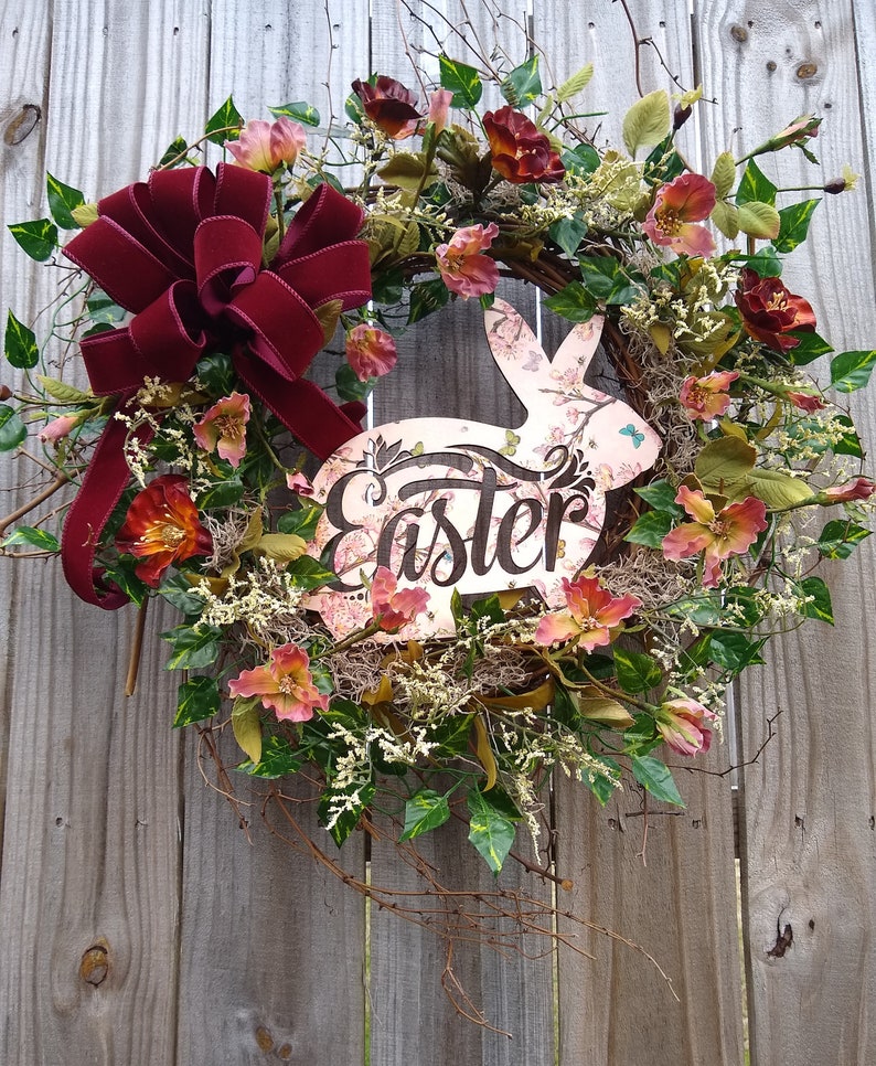 Spring Grapevine Easter Bunny Wreath. Vintage Floral Easter Wreath ...