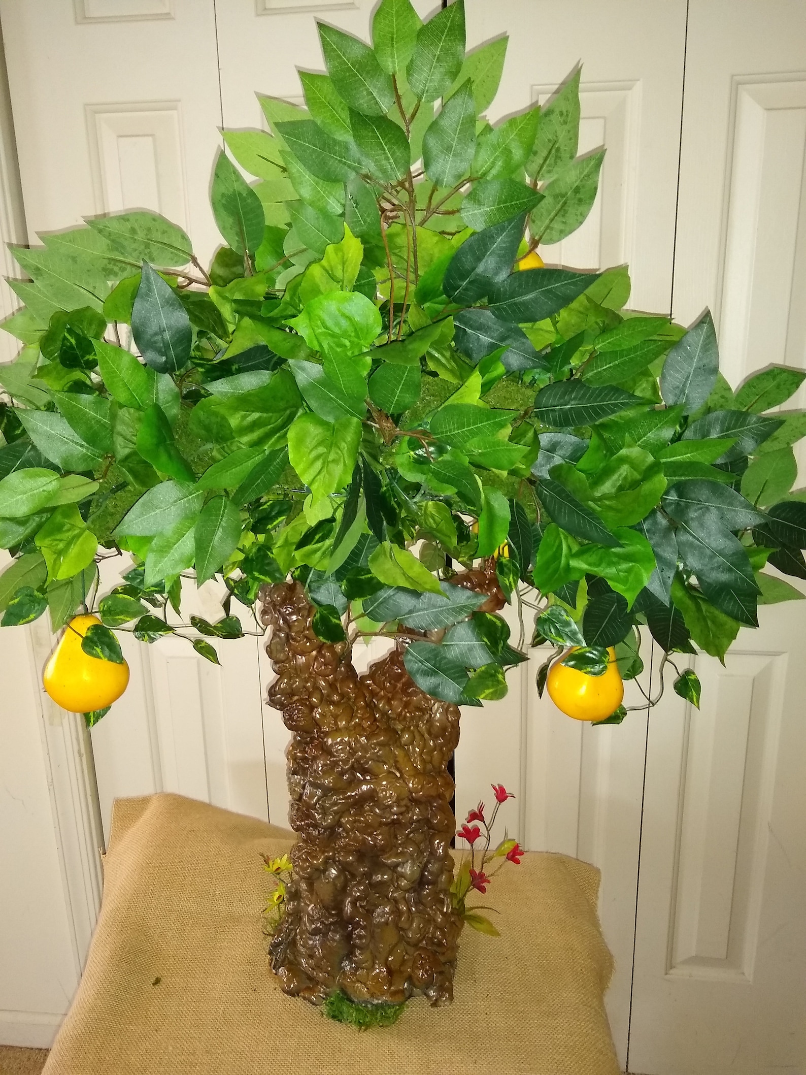 Partridge in a Pear Tree. Christmas Centerpiece Folk Art. Christmas ...