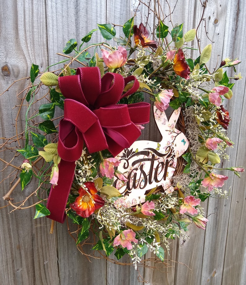 Spring Grapevine Easter Bunny Wreath. Vintage Floral Easter Wreath ...