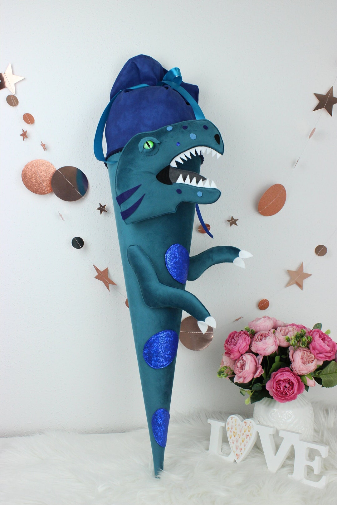 3D School Cone T-rex Candy Cone Dino Handcraft Dinosaur School ...