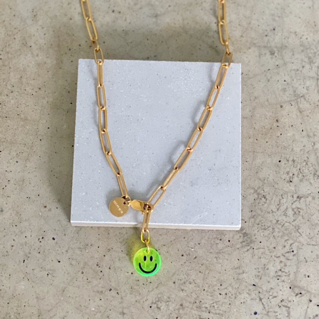 SOHO SMILEY CHAIN Gold - Etsy