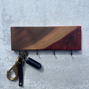 Black Walnut Wood Key Holder, Wood and Epoxy Key Hanger, Key Rack, Key ...