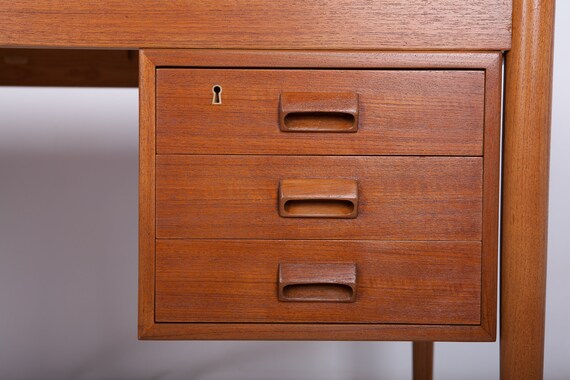 Danish Teak Desk by Borge Mogensen Soborg Furniture 1960s Etsy