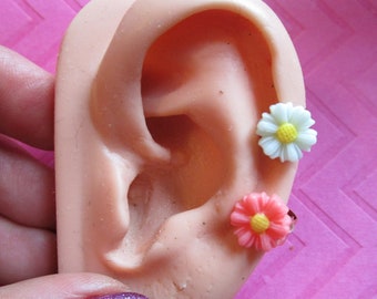 Items similar to Ear Cuff Flower on Etsy