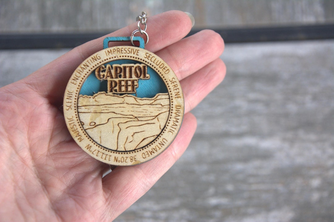 Keychain | Capitol Reef NATIONAL PARK, Gift for Hikers / Family ...