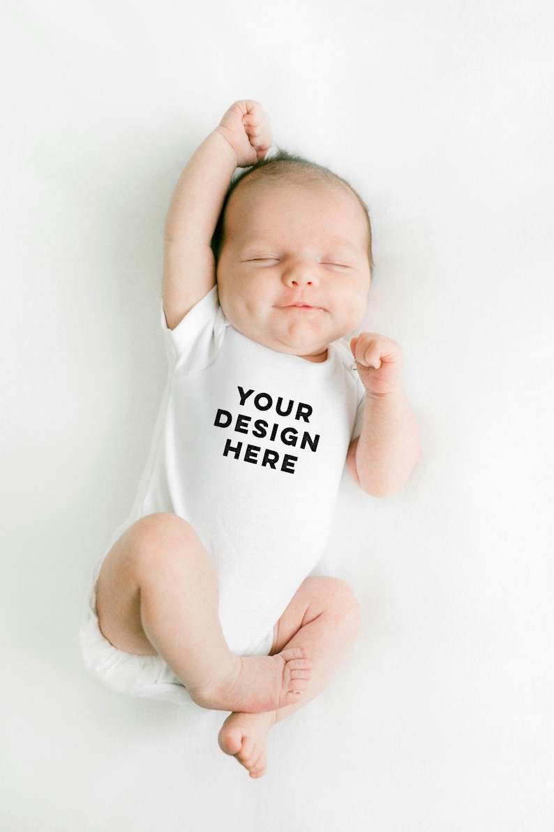 Bebê em macacão branco - Download instantâneo em PSD - Etsy Portugal