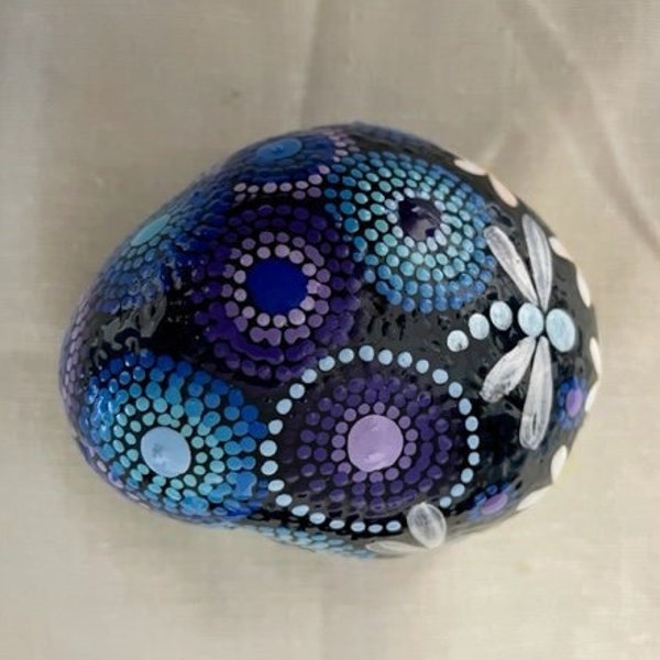 Dragonfly Painted Rock - Etsy