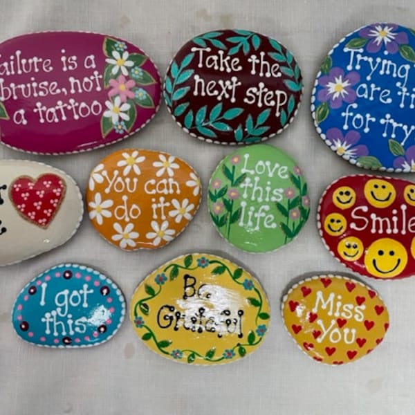 Christmas Painted Rocks - Etsy