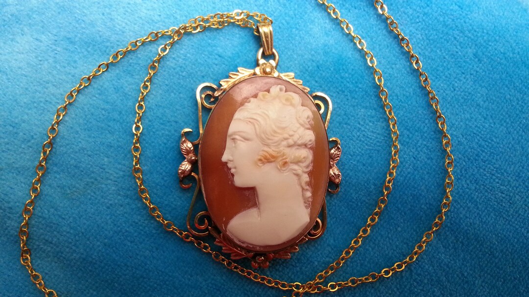 Elegant Vintage Locket, 12k Gold-filled Victorian Style Cameo, Van Dell ...