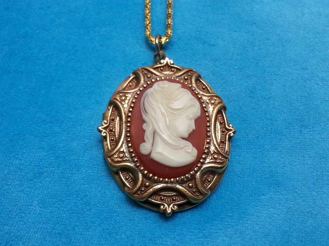 Large Vintage Cameo Locket, Romantic Lady, Impressive Gold-tone Scroll ...