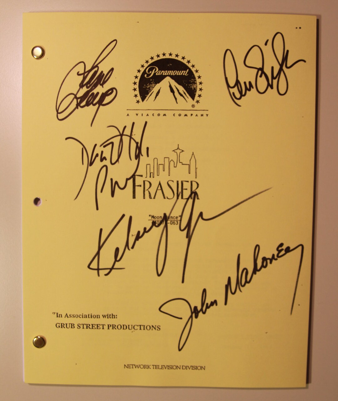 Frasier Reprinted Signed TV Script | Kelsey Grammer David Hyde Pierce ...