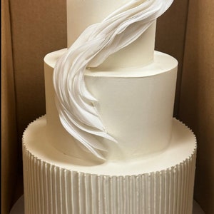 Modern Wafer Paper Decoration Waterfall Cascade Fashion Wedding Cake ...