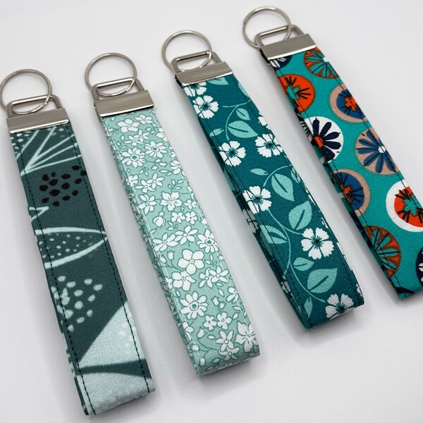 Wristlet Keychain - Etsy