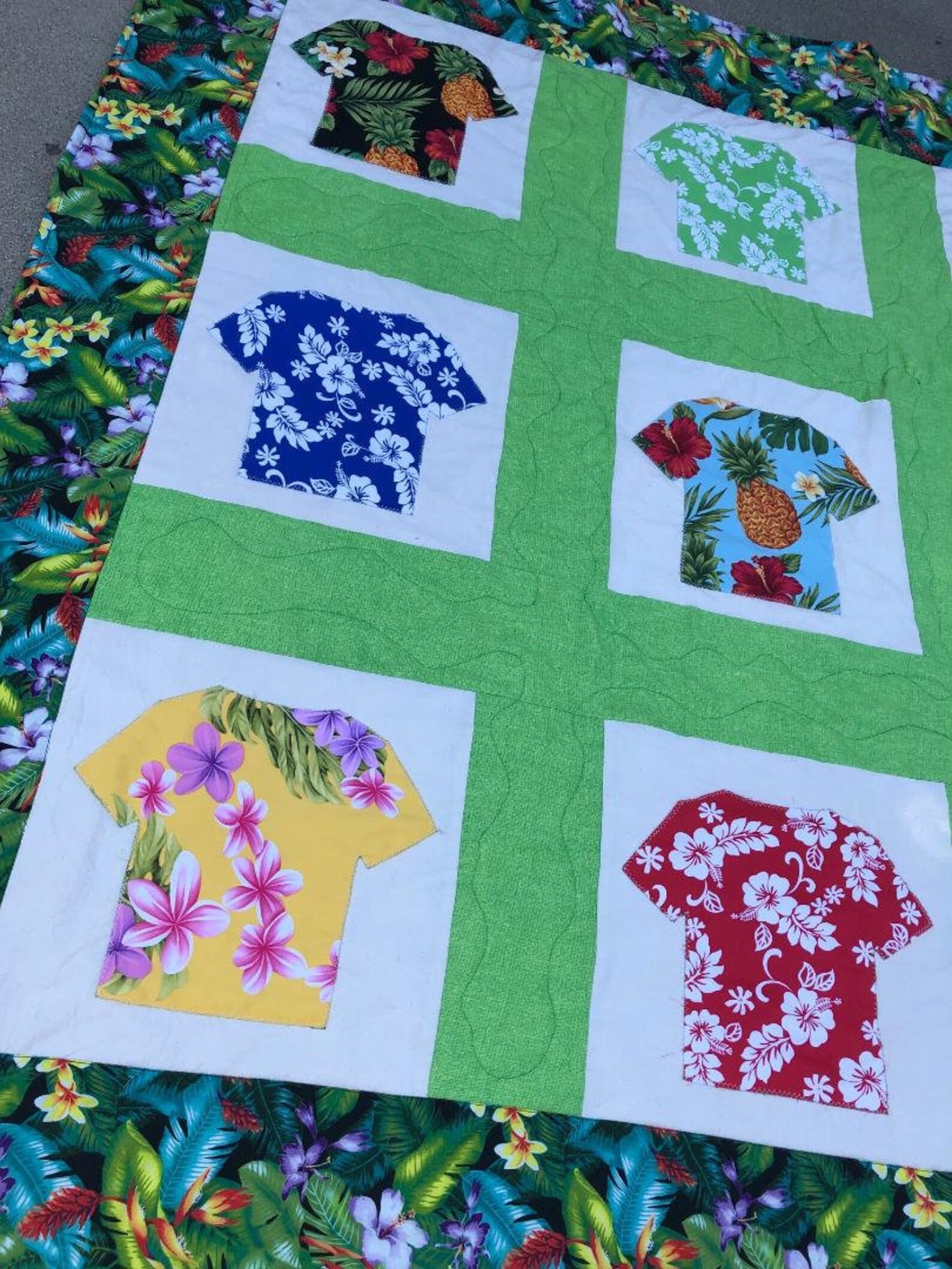 One of a Kind Hawaiian Shirt Patchwork Quilt - Etsy