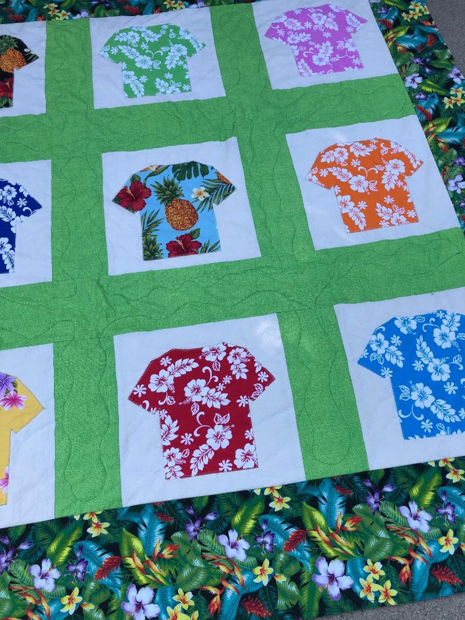 One of a Kind Hawaiian Shirt Patchwork Quilt - Etsy