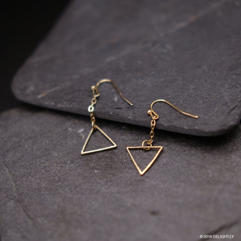 Simple Triangle Drop Earring Minimalist Drop Earring Gold - Etsy