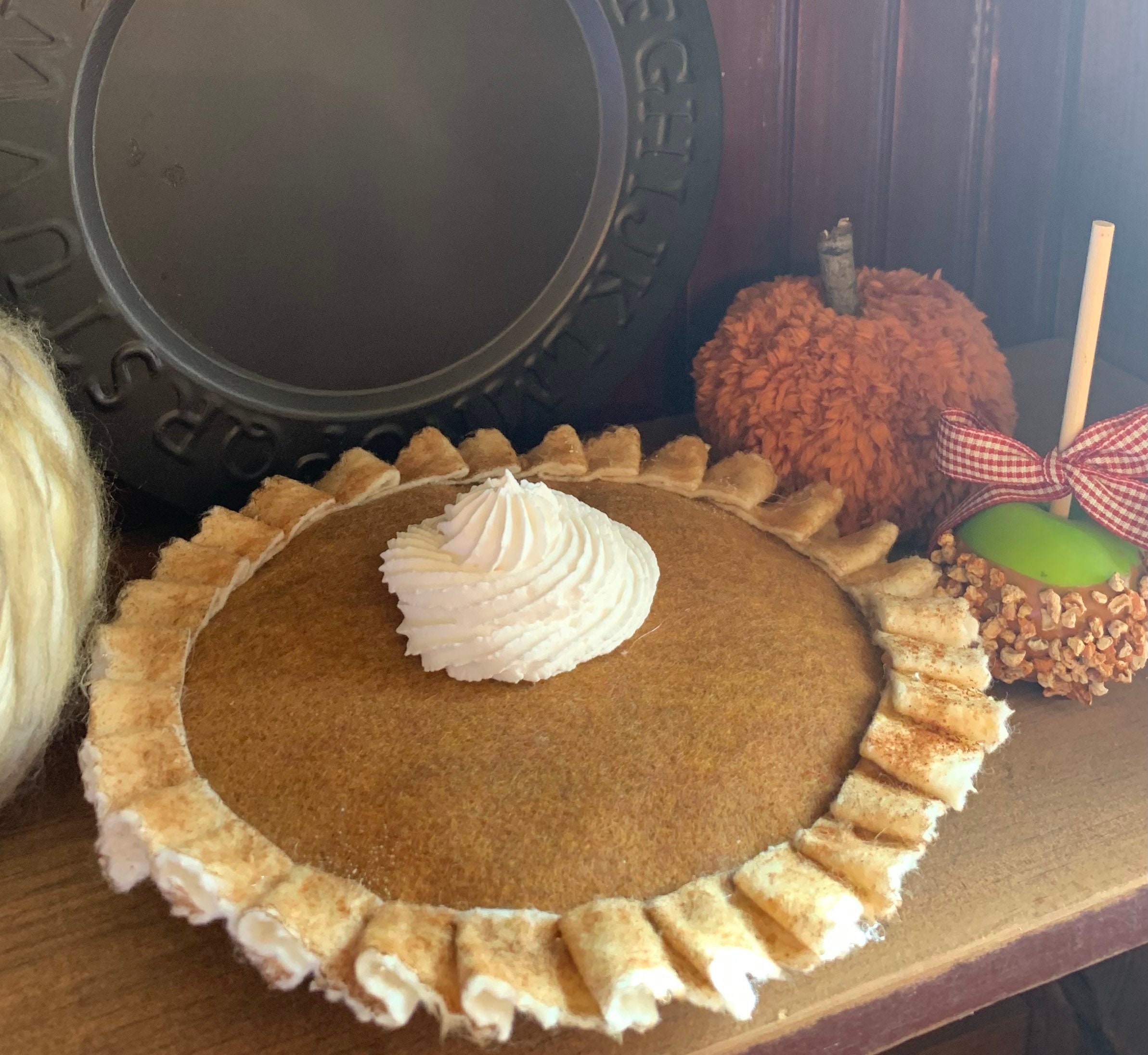 Primitive Pumpkin Pie Decoration, Miniature Faux Pies, Fake Pumpkin Pie ...
