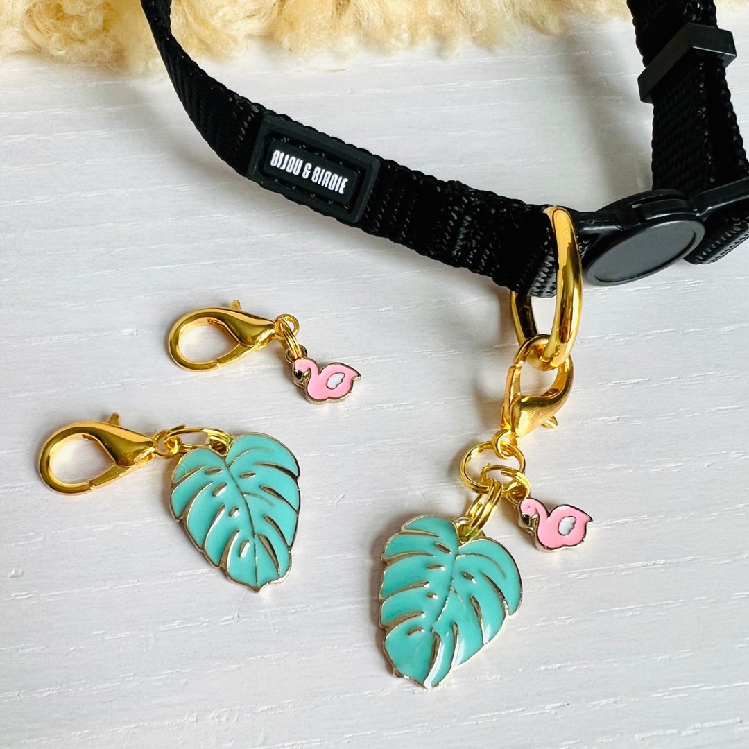 Deluxe Collar Charm | “TROPICAL VACAY” | Monstera Leaf & Flamingo Cat ...