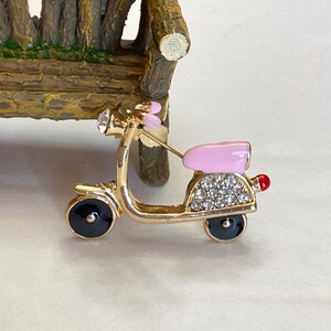 Brooch Lapel Pin Adorable Cute Pink Scooter With Rhinestone Moped Motor ...
