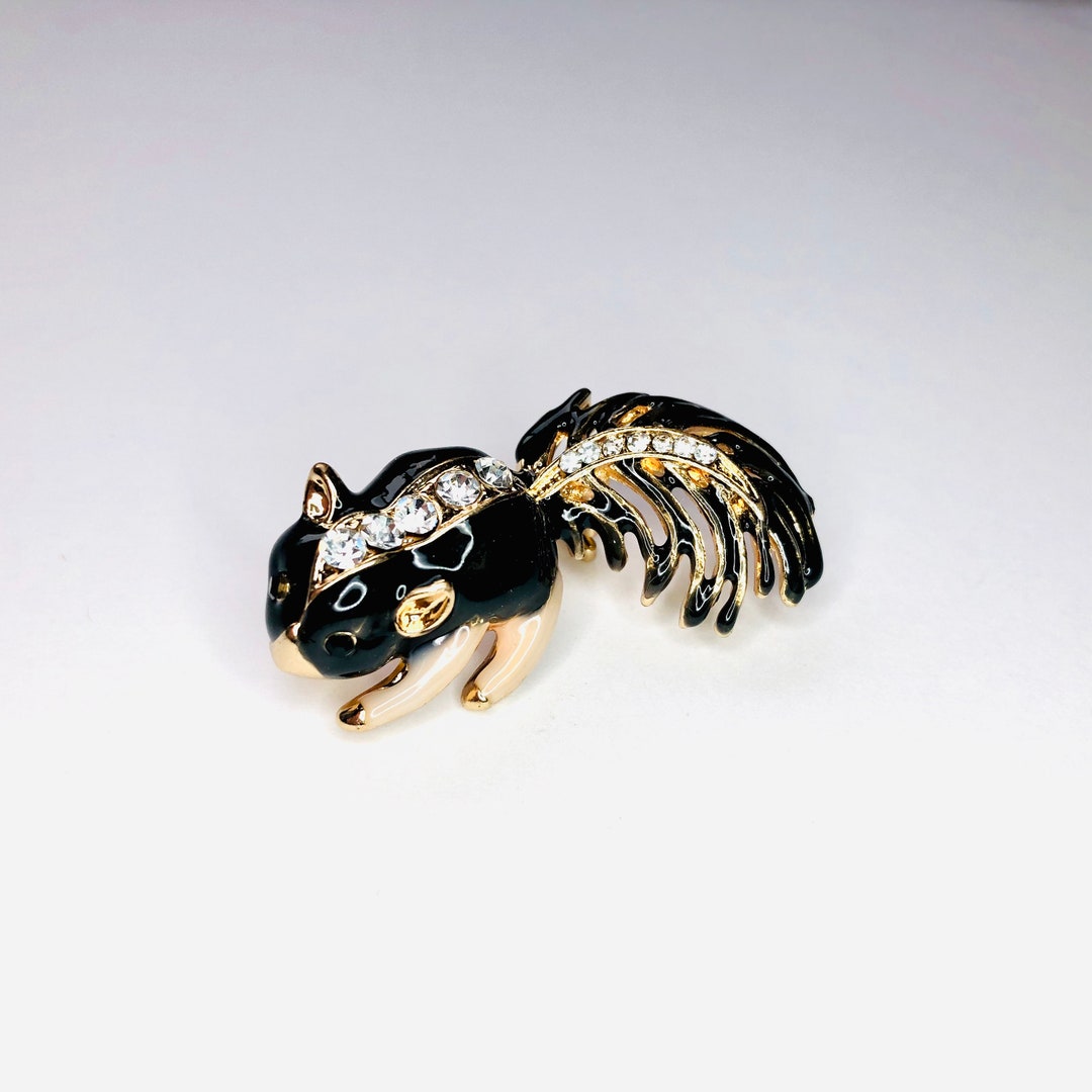 Adorable Sparkly Black & White Skunk Little Stinker Woodland Animal Pet ...