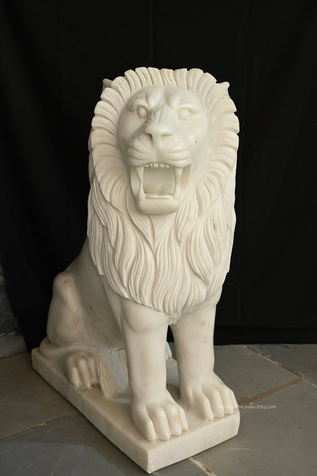 Lion Statue / Collectibles / Art Object - Etsy